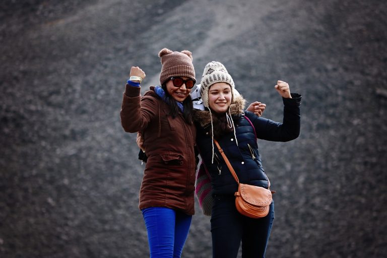 How To Maintain Quality Friendships As An Adult Geb